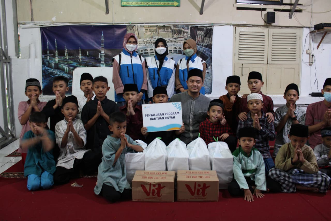 Sambut Ramadhan, Rumah Amal Salurkan Paket Fidyah untuk Yatim dan Dhuafa - Rumah Amal Salman